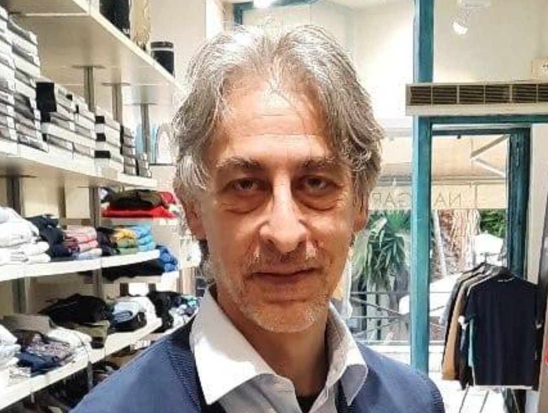 Arbus, genitori dell'alunno contro il prof: "Gli ha dato una gomitata ...