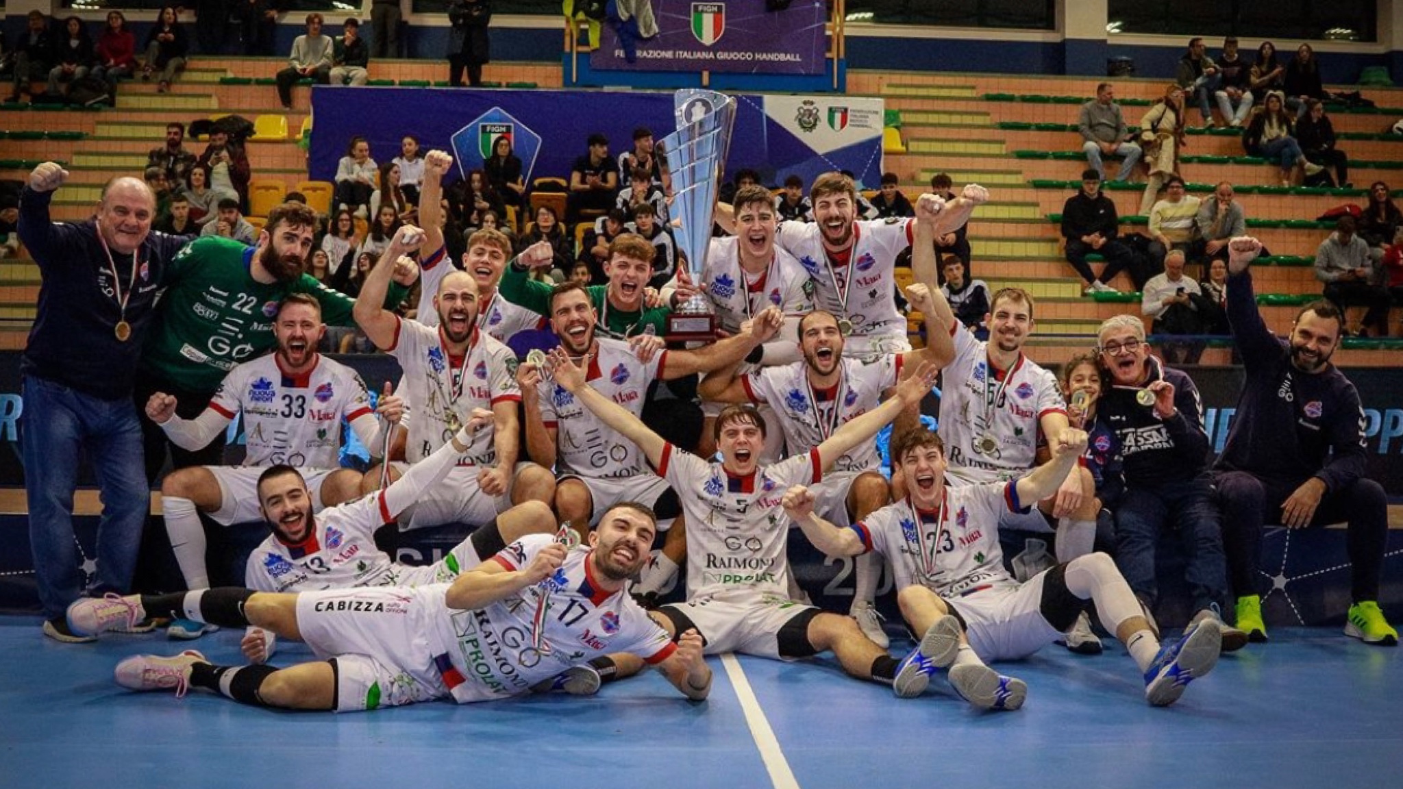 Apoteosi a Chieti, la Raimond Sassari vince la Supercoppa Italiana ...
