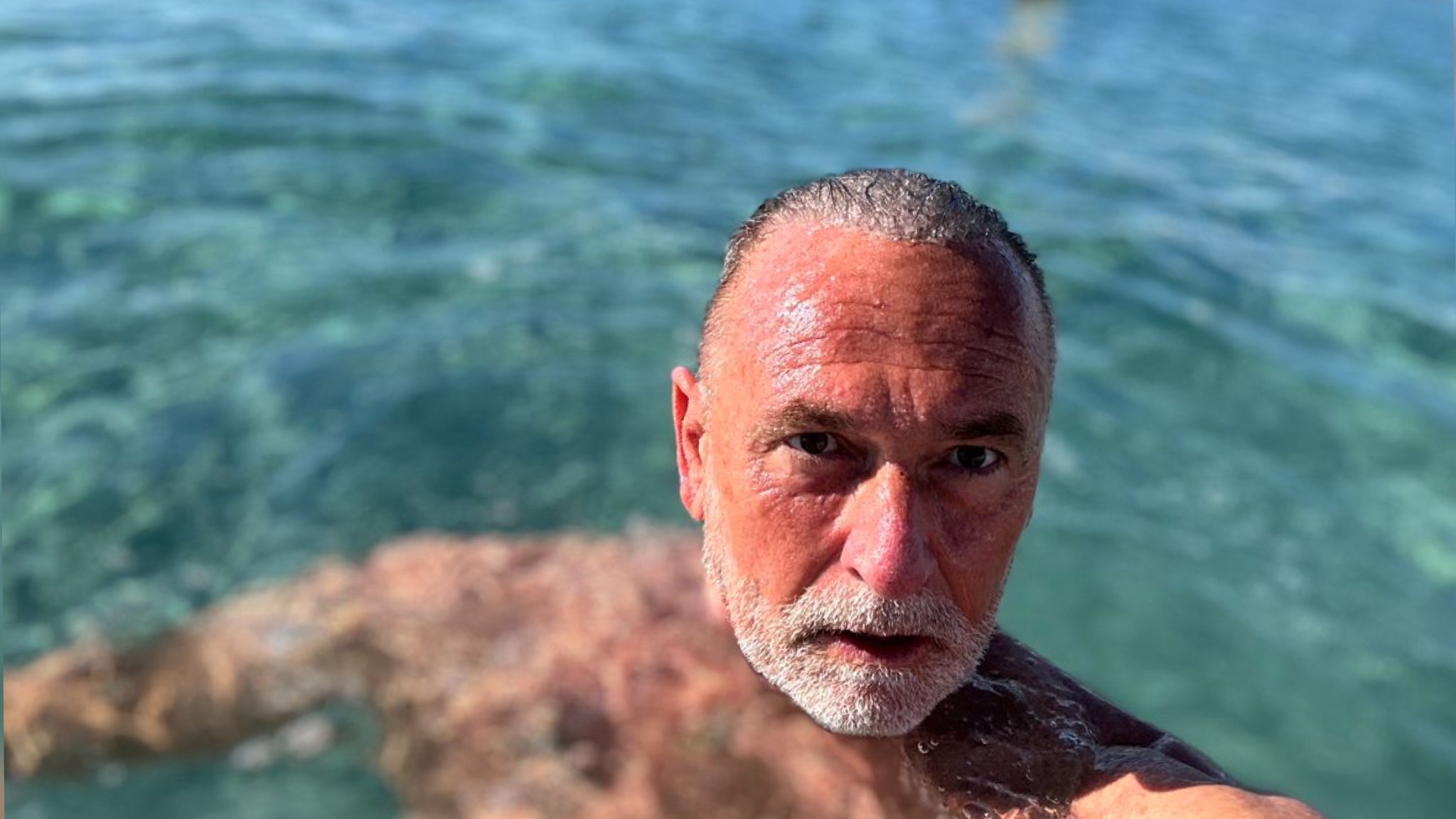 Tradizione rispettata: bagno di Natale per Ugo Cappellacci | Cagliari ...