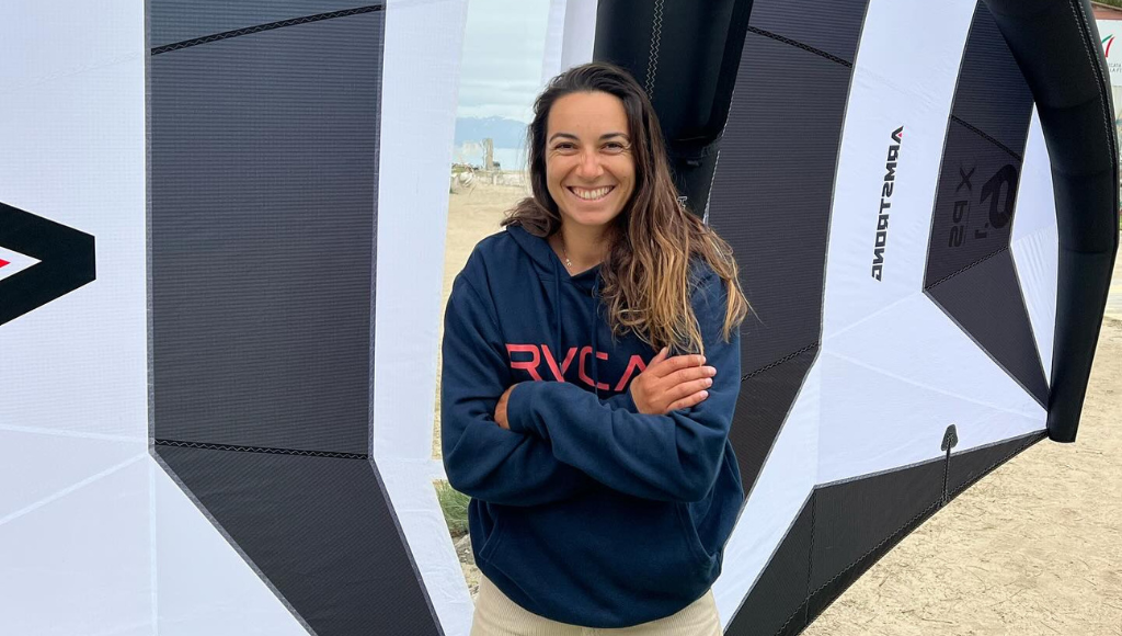 Il ritratto della felicità: la velista sarda Marta Maggetti a Parigi ...