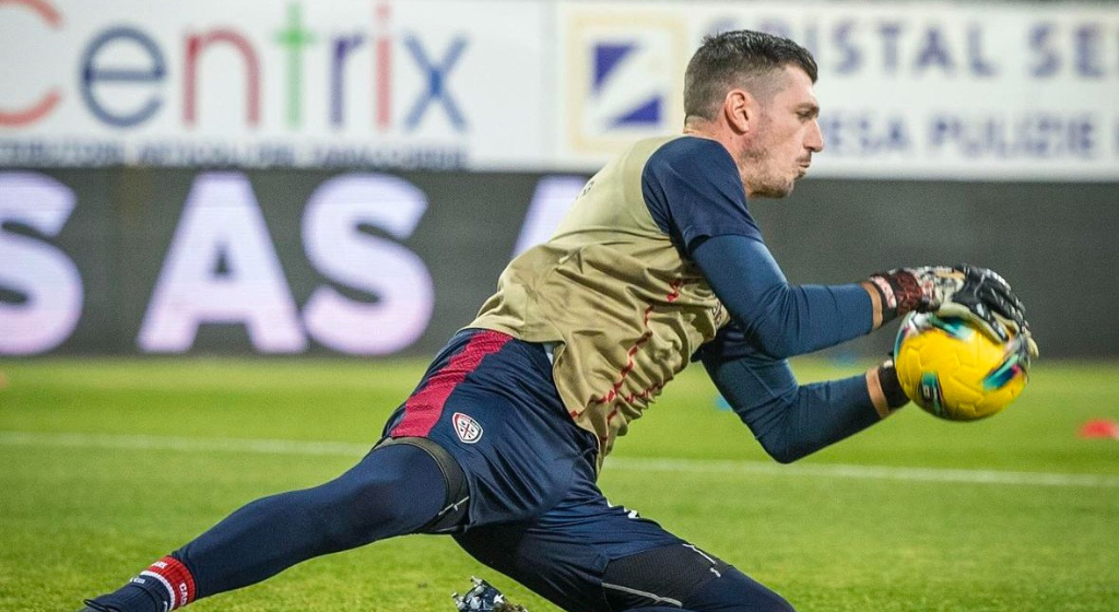 Scuffet saluta il Cagliari: in nottata, Caprile in Sardegna | Prima ...